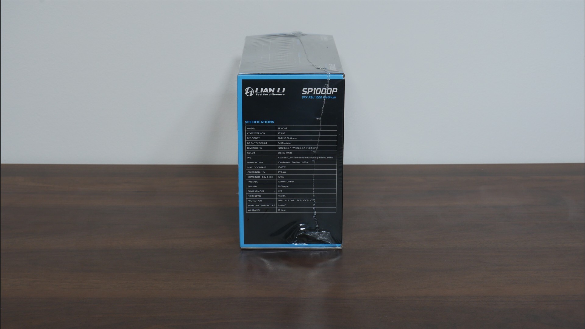 Unboxing & Overview: Lian Li SP1000P SFX Power Supply Unit